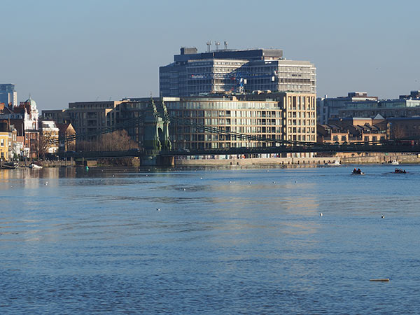 Chiswick Pier circular river walk